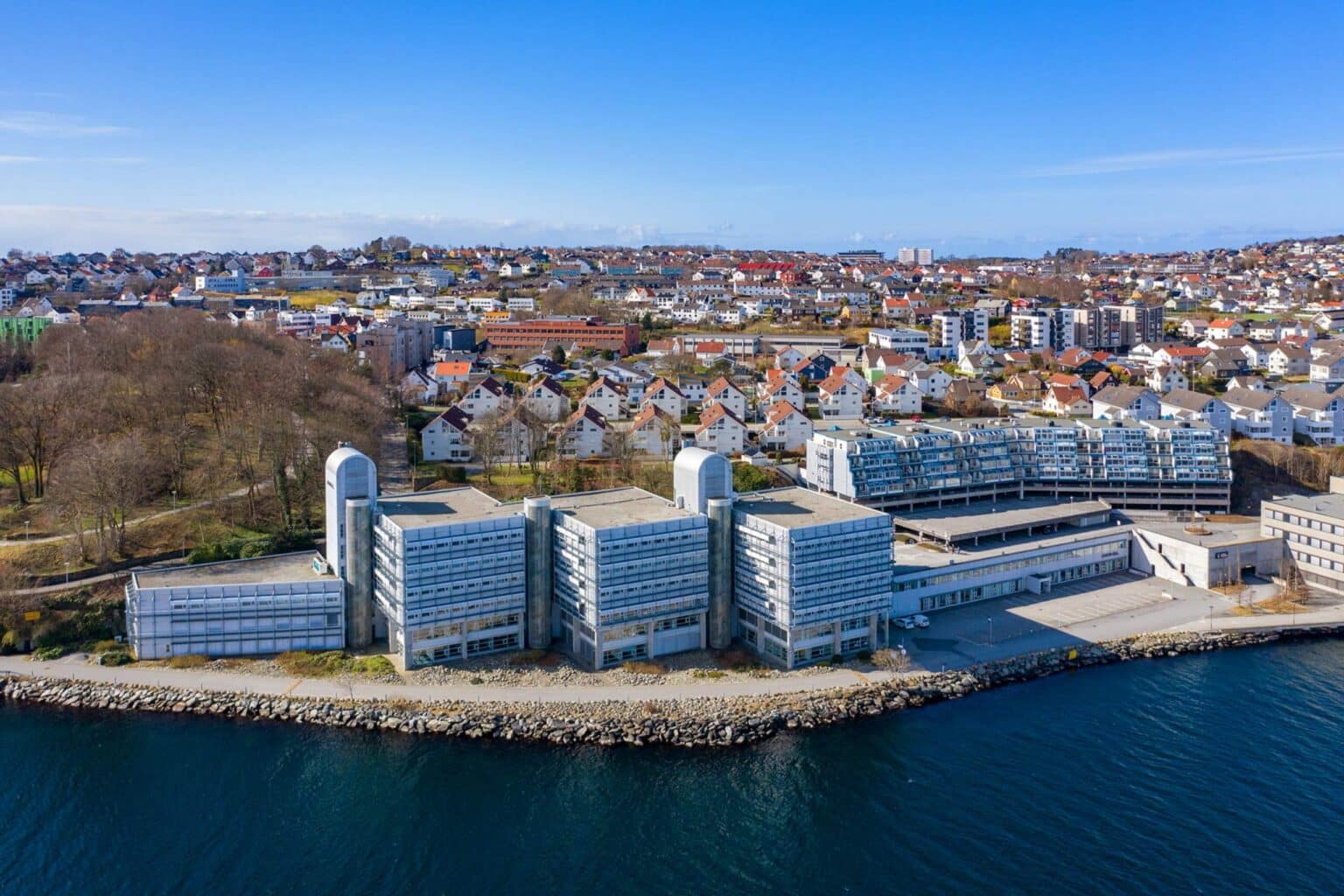 «Solklare bygg» - Forslag til ny bestemmelse om solenergi i byggteknisk ...